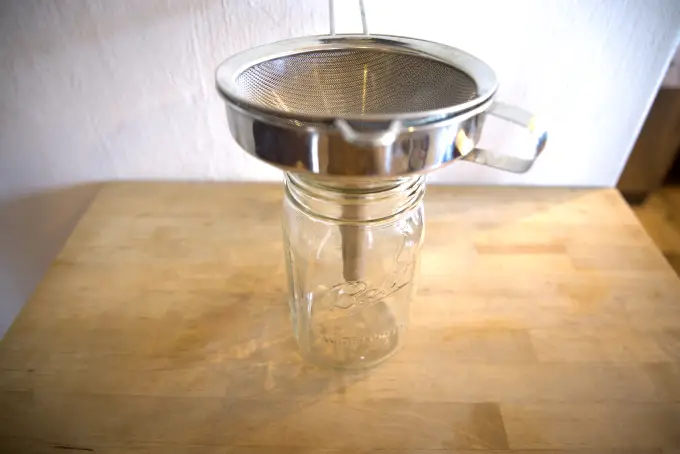 How to Make Chicken Broth & Stock - Golden Thyme Homestead